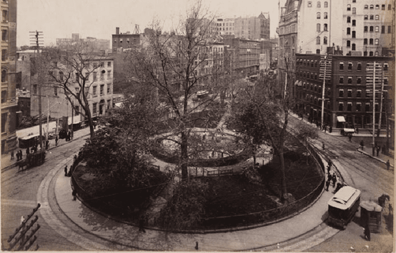 Bowling Green Park: The History of a Recreation Area at the Edge of ...